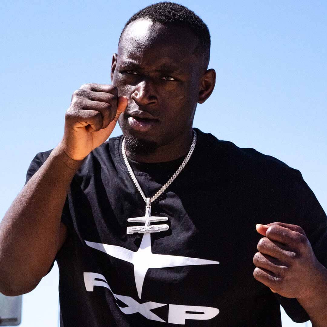 Officiel : Modibo Diakité, le “Silent King” du MMA, entre dans Le Cerc – PXP