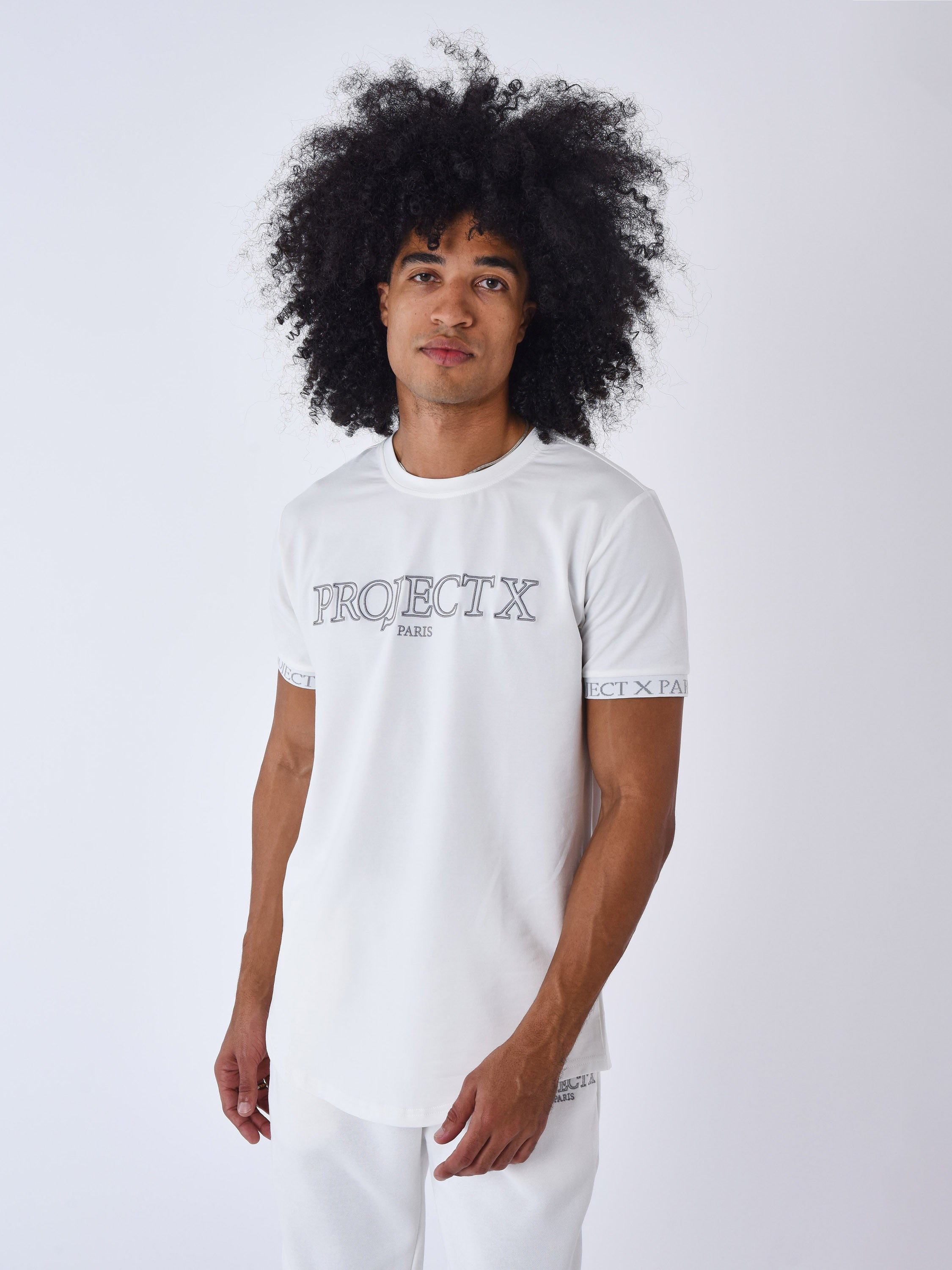 T-shirt broderie Contour – PXP